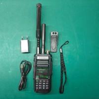 China Portable Drone Detector 300MHz-6200MHz Dual Antenna Multi-Channel Sound Light Alarm for sale