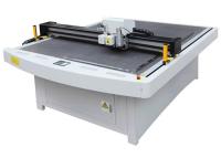 China Caton Box Sample Cutter Maker 1813(V) - 1800x1300mm Cutting Area, 25,000 RPM Vibration Speed Industrial Cutting Machine for sale