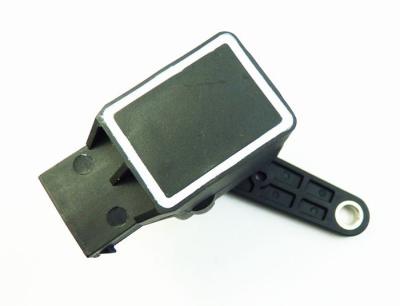 China Audi Headlight Level Sensor 4B0907503 6.7cm Length Vehicle Height Sensor for VW for sale