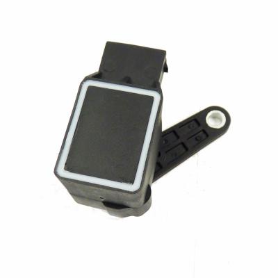 China Black Air Suspension Height Sensor Headlight Level Sensor for Volvo 30782822 0.5-4.5V for sale