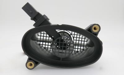 China Mass Air Flow Sensor 0928400529 13627788744 for BMW 3 Series X5 7 Series Black ABS for sale