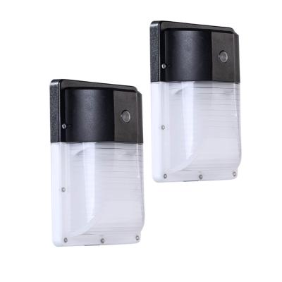 China 5000K IP65 LED Wall Light 1600LM Outdoor Security Area Light 13W for sale