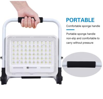 China Rechargeable Solar Work Light 200W Portable LED Flood Lights Handheld for sale