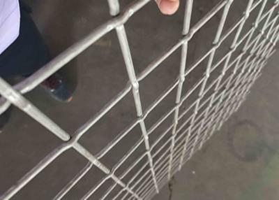 China Slot Hole Lock Crimped Wire Mesh 0.047