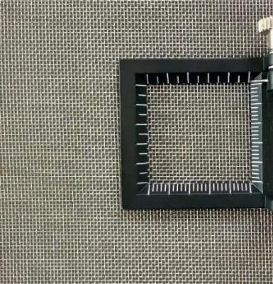 China Stainless Steel Woven Wire Mesh With 30mesh Meeting Requirements For Fine Screening And High-Purity Filtration for sale