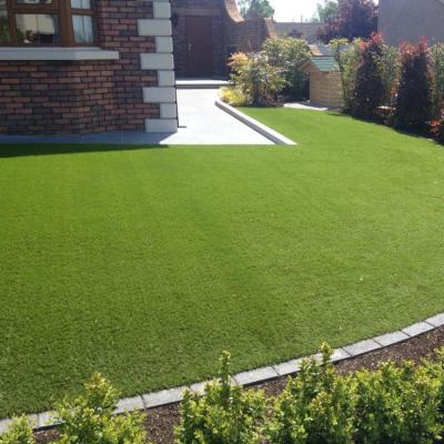 China 30mm Artificial Grass Suitable For Dogs / Turf Grass Backyard Front Yard Use for sale