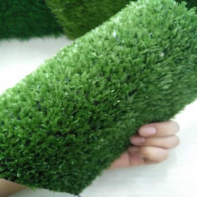 China Green Indoor Fake Grass Installed Around Airport Apartment Gas Station for sale