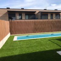 China Waterproof Artificial Grass Landscaping / 40mm Pile Fake Grass Landscape for sale