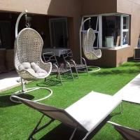 China Artificial Grass Synthetic Lawn Turf Comfortable Backyard Roof Decorative for sale