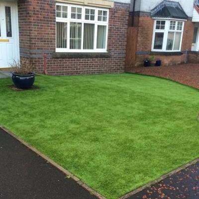China Garden Residential Fake Grass Tile / Hotel Shop Office Artificial Putting Green for sale
