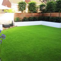 China Green Outdoor Artificial Grass Carpet Residential Environmantally Decoration for sale