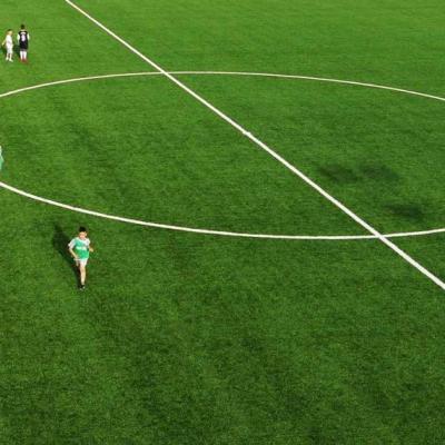 China Safe Realistic Artificial Grass For Football Ground Stadium Sintetico for sale