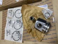 China PP120 PS-300 CX28 Diesel Engine Parts 235-5767 Piston And Cylinder Kits for sale