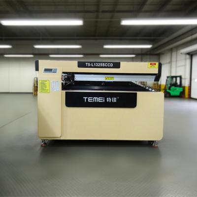China 300W Automatic Multifunctional CO2 Laser Cutting Machine CNC Laser Cutter for Wood and Crystal for sale