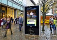 China OEM Floor Standing Outdoor Digital Signage , High Brightness LCD Advertising Display for sale