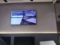 China 1080P Seamless Screen 55 Inch 2*2 LCD Video Wall with VGA HDMI for Shopping Mall for sale