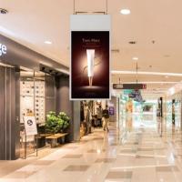 China Double Sided Hanging Indoor 500cd/M2 Ceiling LCD Poster Screen For Advertising for sale
