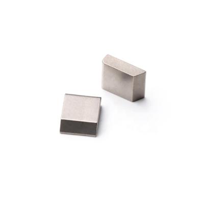 China Customized Tungsten Carbide Brazed Tips with Density Range 12.10-14.90 g/cm³ and TRS Range 2000-3800 Mpa for Stone Cutting for sale