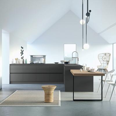 China Practical Home Contemp Real Wood PVC Kitchen Cabinets for sale
