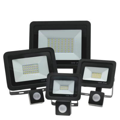 China Smart Microwave Sensor Photo Cell for Surface Mounted Outdoor LED Lighting System for sale