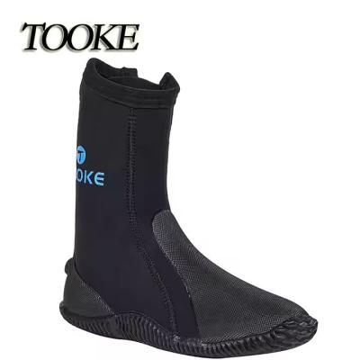 China 5MM Neoprene Scuba Diving Shoes Scuba Fin Boots Anti Slip For Cold Water for sale