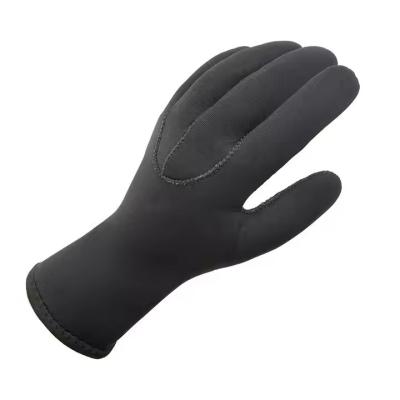 China Neoprene Black Scuba Diving Gloves Non Slip 3mm Dive Gloves Swimming Training for sale