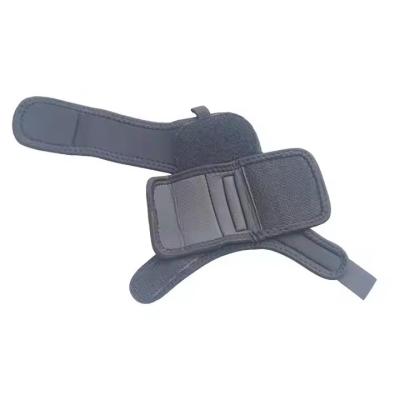 China Underwater Neoprene Diving Gloves Flashlight Holder deep sea dive gloves for sale