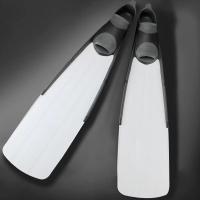 China Customized Carbon Fiber Long Fins impact resistant For Hunting Deep Diving for sale