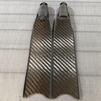 China Full Black Soft Carbon Fiber Freediving Fins Diagonal Pattern Long Fins For Freediving for sale