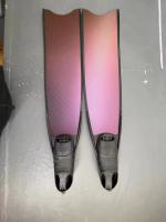 China Customize Flexible Lightweight Freediving Carbon Fiber Fins For Underwater Spearfishing for sale