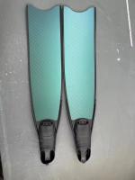 China Customize Flexible Lightweight Freediving Carbon Fiber Fins For Underwater Spearfishing for sale