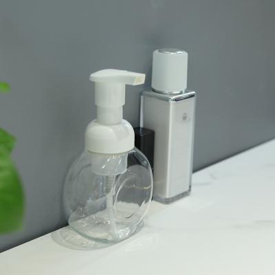 China Dispensing Function Clear Plastic PET Bottle With Pump Closure Type for sale