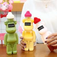 China Leak proof Plastic Milk Tea Bottles with Handles 120ml-500ml Capacity Square Round Shape for sale