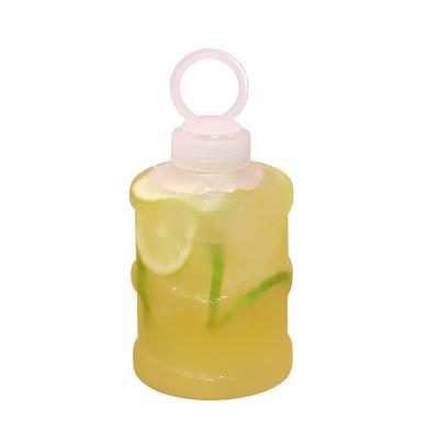 China Leak Proof Square And Round Clear Handle Milk Tea Bottles Upgrade Serving for sale