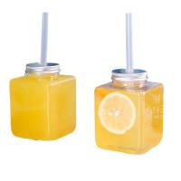 China Leak Proof Bubble Tea Jugs Clear And Medium Size For Convenience for sale