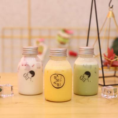 China Water Bubble Tea Jugs 05kg Lightweight Durable Pitchers Perfect for Bubble Tea Cafes Smoothie Bars and Beverage Stations for sale