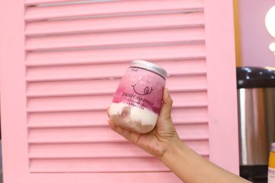 China Modern Milk Tea Bottles Featuring Screw-on Lid and Insulation Designed for Professional Beverage Packaging Applications for sale