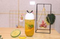 China Handle Milk Tea Bottles Medium Capacity Square Round Design Convenient Packaging Solution for Beverage Industry for sale