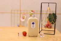 China Medium Tea Bubble Tea Jugs Featuring Practical Design and Large Capacity for Bubble Tea Serving in Commercial Settings for sale