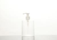 China Empty 500ml Pump Round Shoulder Bottles 16oz For Cosmetic PET for sale