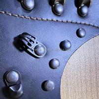 China Automatic Safety Sneaker Brake Shoes Making Leather Upper Button Rivet Riveting Machine for sale