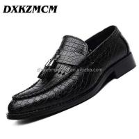 China Leather Production Machinery Hydraulic Shoe Leather Patterns Leather Embossing Machine for sale