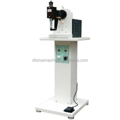 China Shoe Making Manufacturer Leather Shoe Upper Vamp Top Line Hammering Flattening Machine for sale