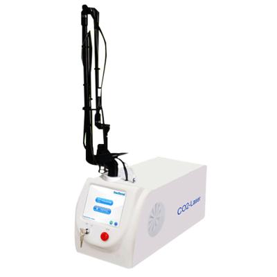 China CO2 Fractional Laser System with 40W/60W Power Options and 0.1mm Spot Size for Professional Aesthetic Applications for sale