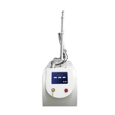 China Fractional CO2 Laser 40W 60W Acne Scar Removal Vaginal Tightening Machine 10600nm for sale