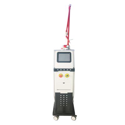 China 15W CO2 Fractional Laser Machine for Skin Rejuvenation Acne Scar Removal Vaginal Tightening for sale