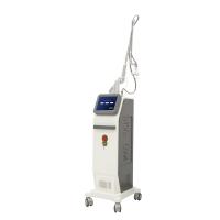 China GOLDENLASER CO2 Fractional Laser Machine 60W 10600nm with Water Cooling for Skin Rejuvenation for sale