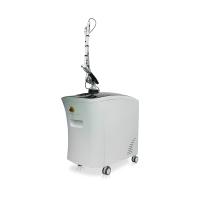 China Double Lamp Picosecond Laser Machine 600ps 1064nm 532nm Tattoo Removal Nd Yag for sale