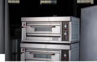 China Standard 210w Two Trays One Deck Oven For Pizza Bakery for sale