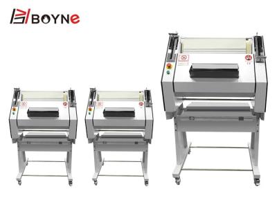 China Commercial Conveyor Belt French Baguette Moulder 50-1200g Dough Capacity 220V for sale